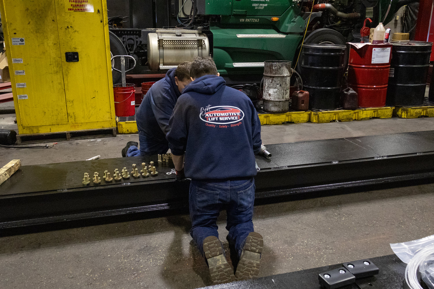 Automotive Lift Service